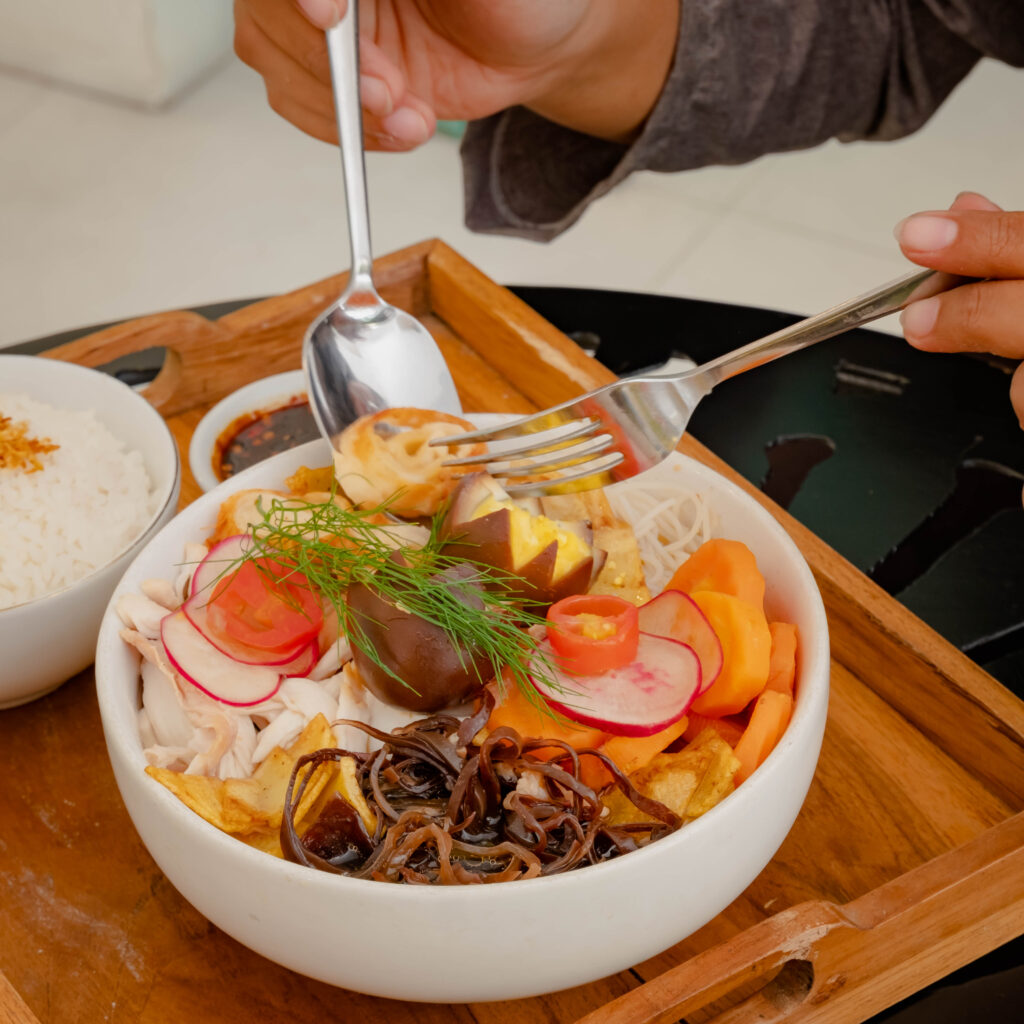 Timlo Solo, Sup Khas Orang Solo Sejak 1960-an - Alamama Resto